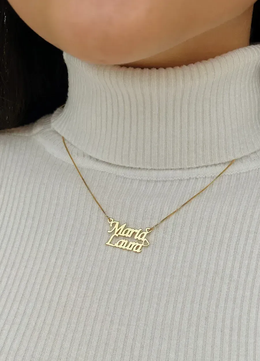 COLAR PERSONALIZADO COM DOIS NOMES DOURADO. 45CM DE COMPRIMENTO ...